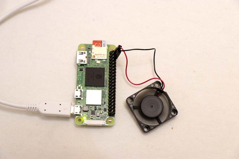 Does the Raspberry Pi Zero 2 require a heatsink? | PiCockpit