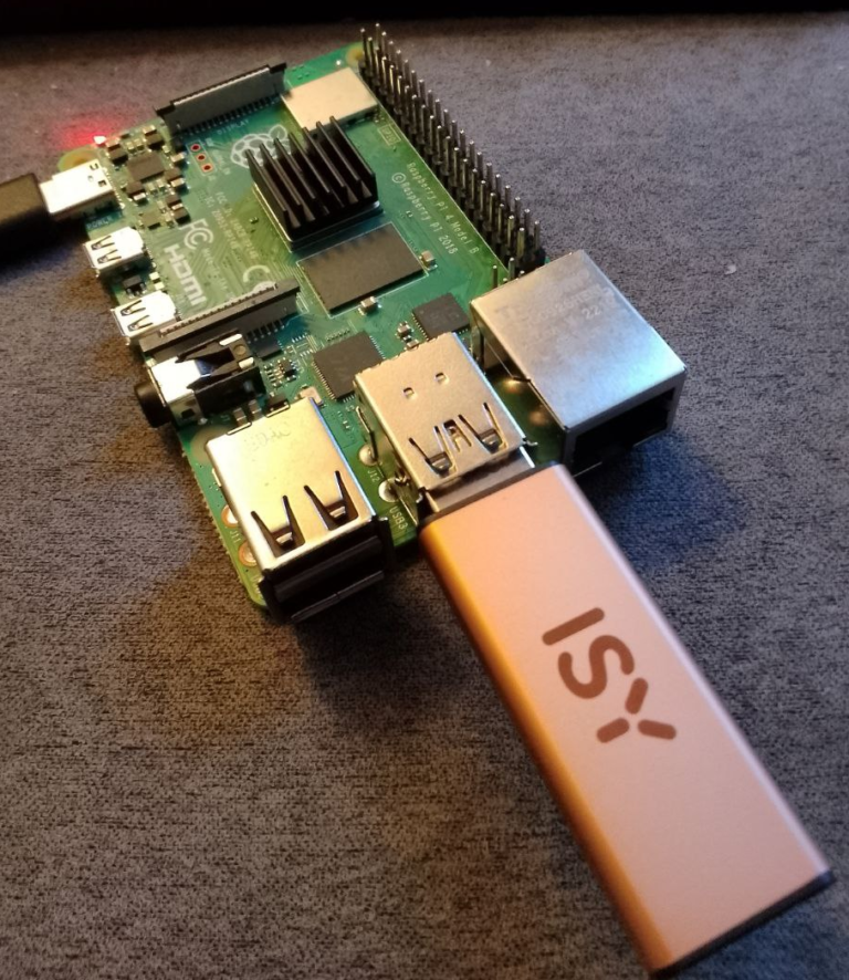 Turn your Raspberry Pi into a NAS with Samba in 2023 | PiCockpit